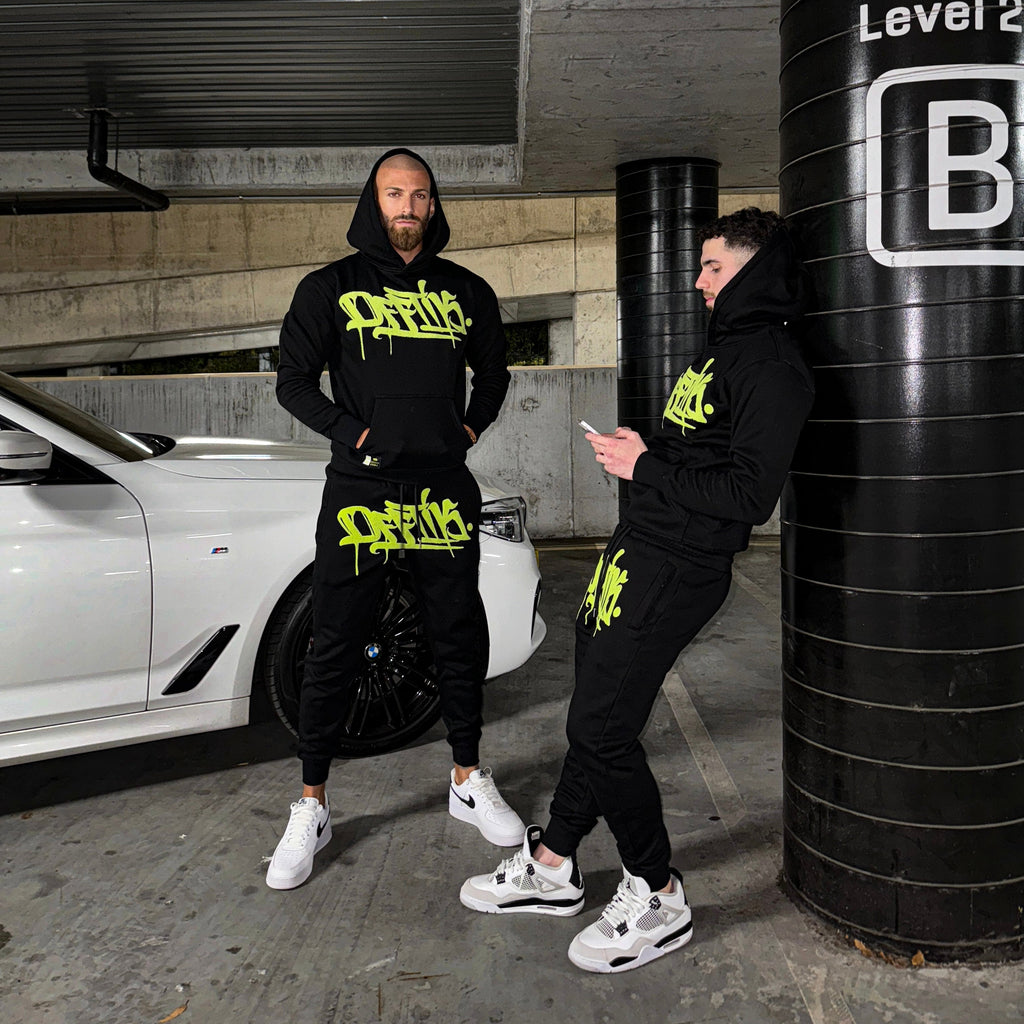 Trackies – OFF-TIK